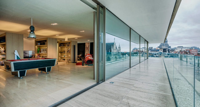 BRANDON SMITH - Reichle Entrindungswerkzeuge